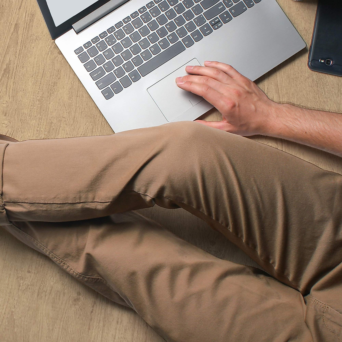 We Sell Mats Forest Floor Farmhouse Collection 3/8 Inch Thick Printed Wood Grain Mats, 24 in x 24 in, Buttered Walnut Light Brown