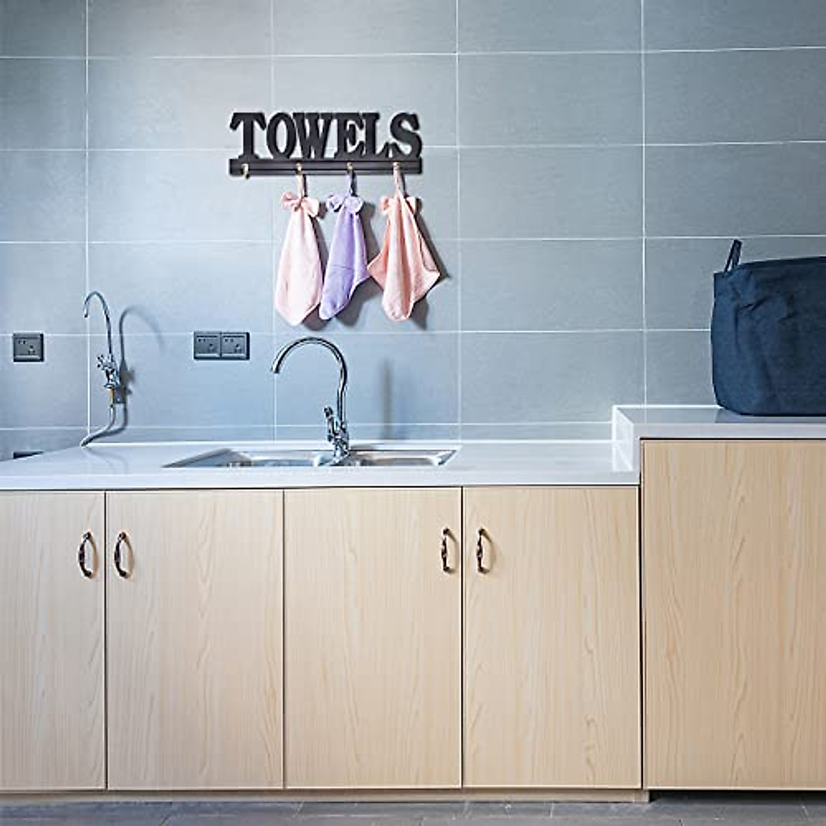 Black Wood Towel Hooks for Bathroom Decorative Cutout Word Sign Wall Decor, Wall Mounted Towel Rack Hanger Hanging Word Sign with 4 Hanging Hooks