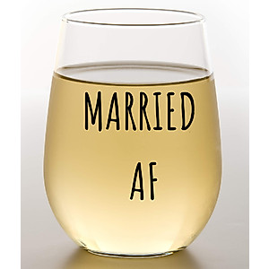 Married AF Wine Glass And Beer Glass Gift Set - Funny Mr And Mrs Wedding Or Engagement Gifts - Great For Couples, Newlyweds, And Anniversaries