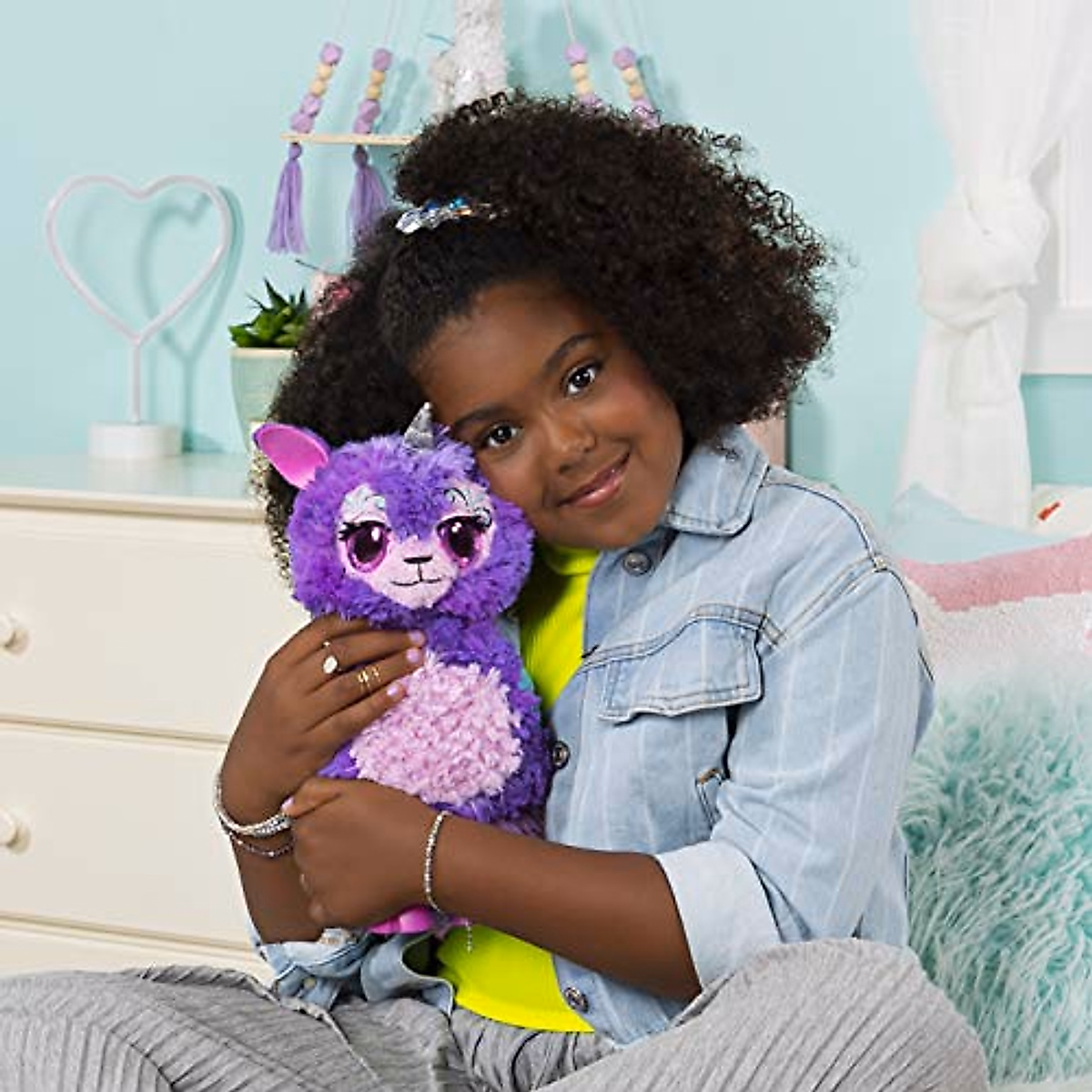 Hatchimals 6046989 - Wow, Llalacorn 32-inch (81.3 centimetres) Tall Interactive Hatchimal with Re-Hatchable Egg (Styles May Vary)