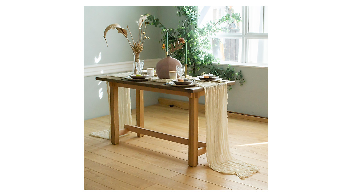 Elegant Ivory Gauze Table Runner for Weddings & Decor