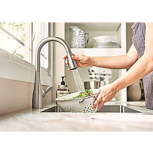 Moen Arbor Spot Resist Stainless One-Handle Pulldown Kitchen Faucet with Sprayer and a Reflex Docking System, Kitchen Sink Faucet Featuring Power Boost for a Faster Clean, 7594SRS