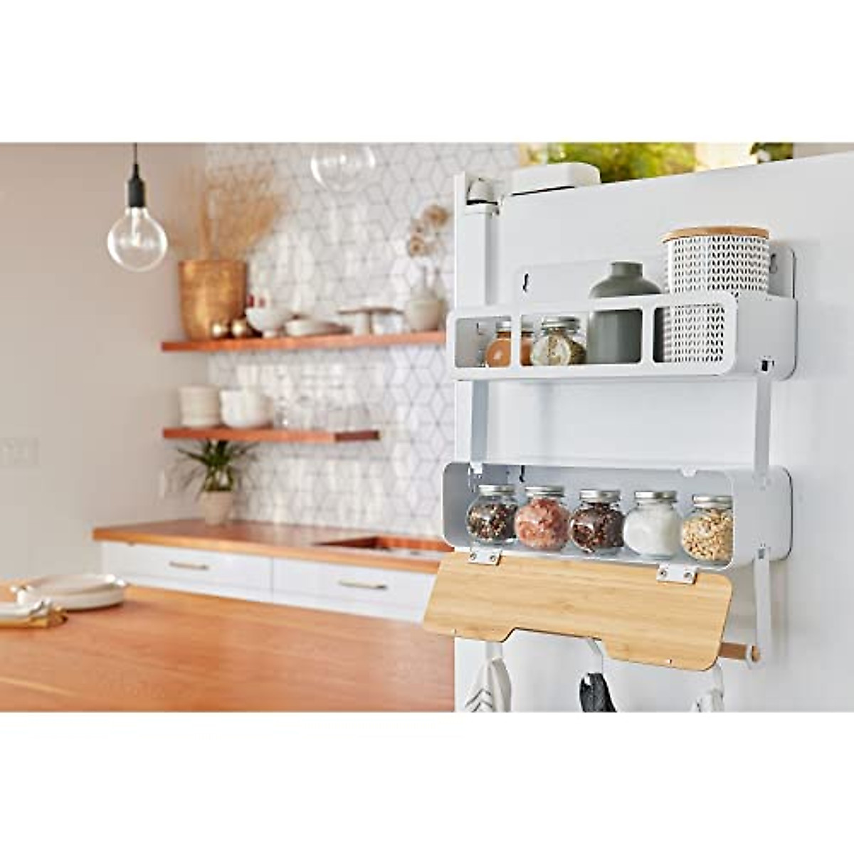 BLACK + DECKER WHITE HANGING RACK SYSTEM-SHELF W/DOOR (BDSTKT282WH)