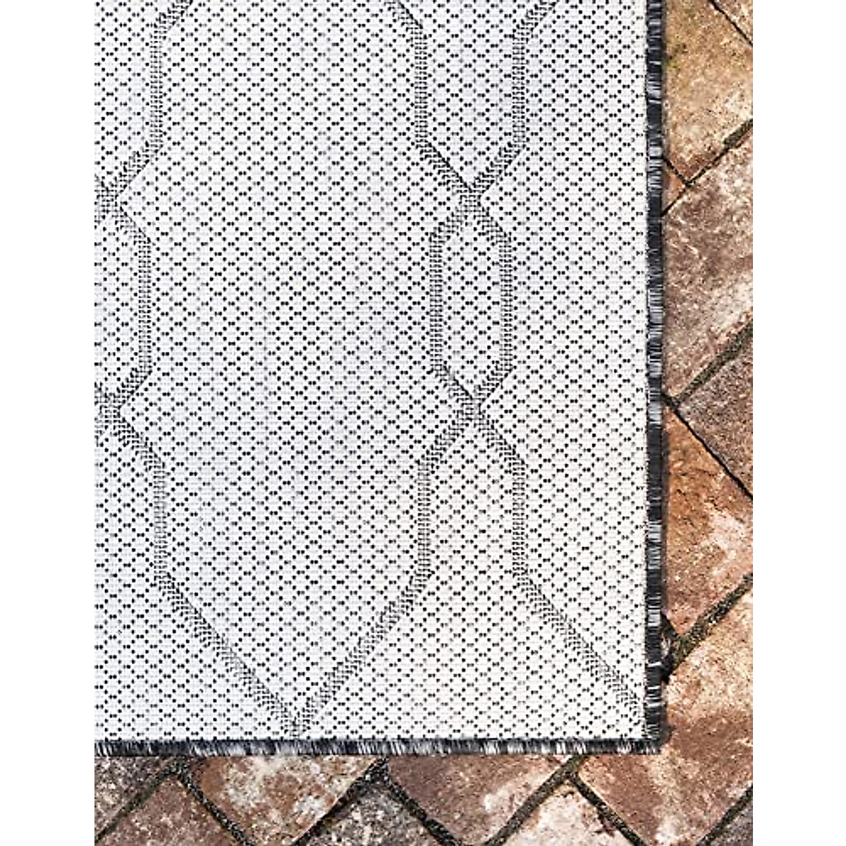 Unique Loom Outdoor Trellis Collection Area Rug - Links Trellis (5' 3" x 8' Rectangle, Charcoal/ Gray)