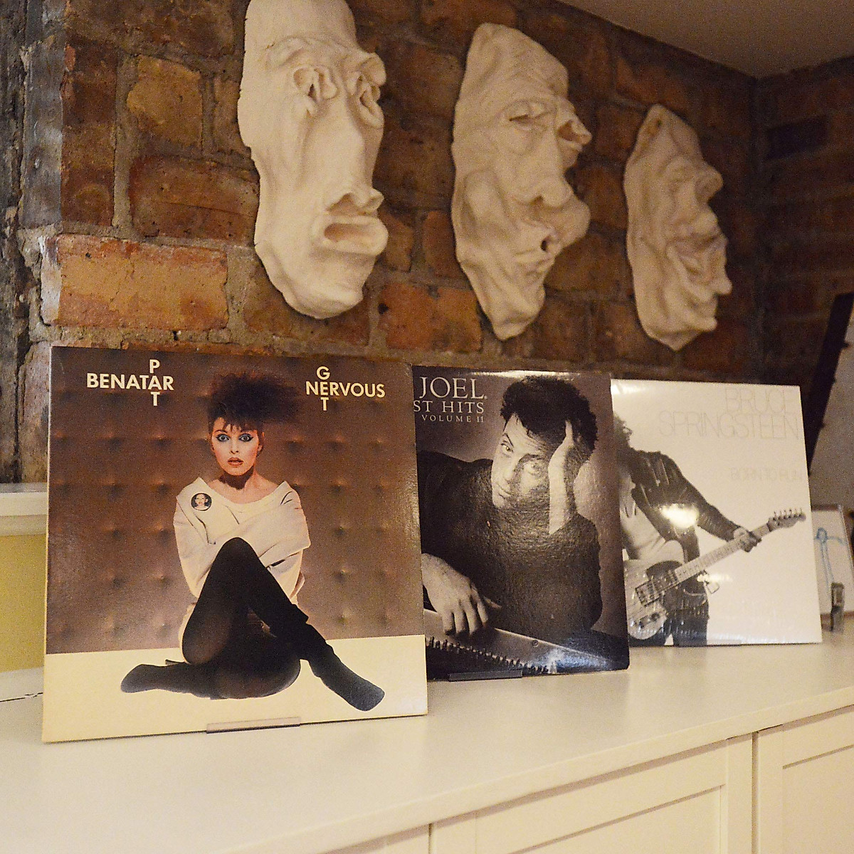 CollectorMount Album Mount 2 Pack Wall Mount Album Frame Brackets or Shelf Stand, Adjustable, Clear to display Vinyl Records