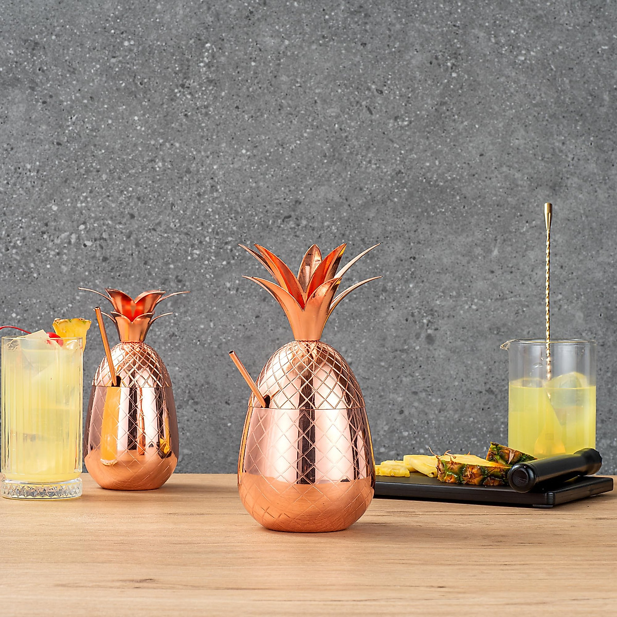 Restaurantware 24-OZ Pineapple Drink Tumbler: Perfect for Bars Restaurants and Catered Events - Copper Drink Cup with Silver Stainless Steel Interior Lining and Straw Slot - 1-CT