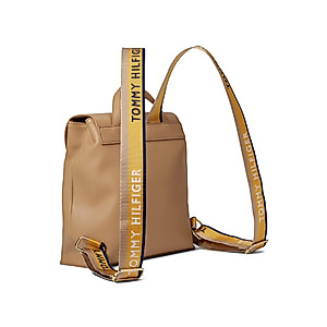 Tommy Hilfiger Rory Flap Backpack PVC Tannin One Size