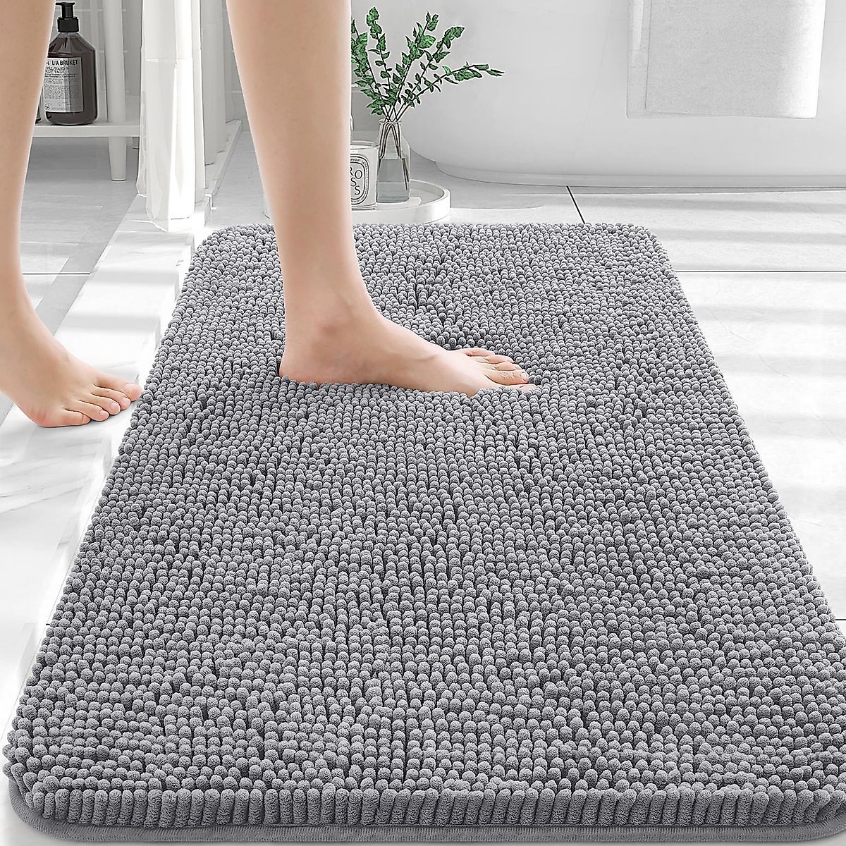 OLANLY Bathroom Rugs 30x20, Extra Soft Absorbent Chenille Bath Rugs, Rubber Backing Quick Dry, Machine Washable Bath Mats for Bathroom Floor, Tub and Shower, Home Decor Accessories, Grey