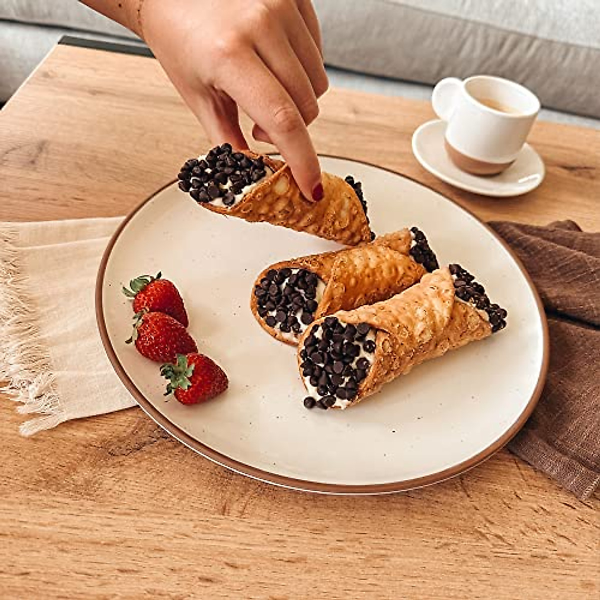 Mora Ceramic Dinner Plates Set of 6, 10 inch Dish Set - Microwave, Oven, and Dishwasher Safe, Scratch Resistant, Modern Rustic Dinnerware- Kitchen Porcelain Serving Dishes - Vanilla White