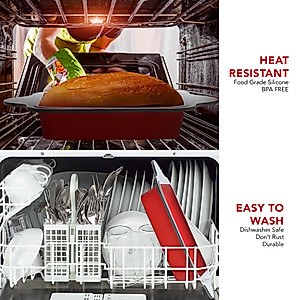 Boxiki Kitchen Premium Baking Set: Silicone 9x5 Inch Bread Loaf Pan & Non-Stick Steel 8.5 Inch Banana Bread Pan with Silicone Handles.