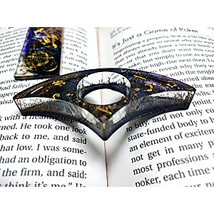 Set of Fantasy Resin Bookmark and Book Thumb Page Holder, Book Accessories, Reading Gift Set, Booklovers Gift, Birthday Gifts, Mothers Day Gift, Teachers Christmas Gift, Bookworm Gift Box