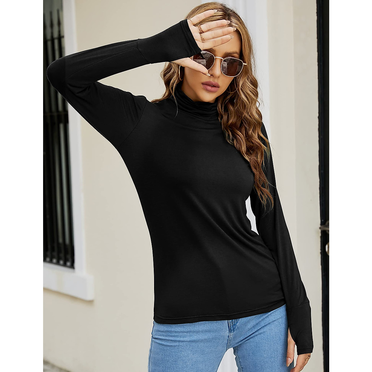 LUYAA Women's Plus Size Warm Long Sleeve Turtleneck Top Ultra Soft Fall Thumb Holes for Fall Winter Black M