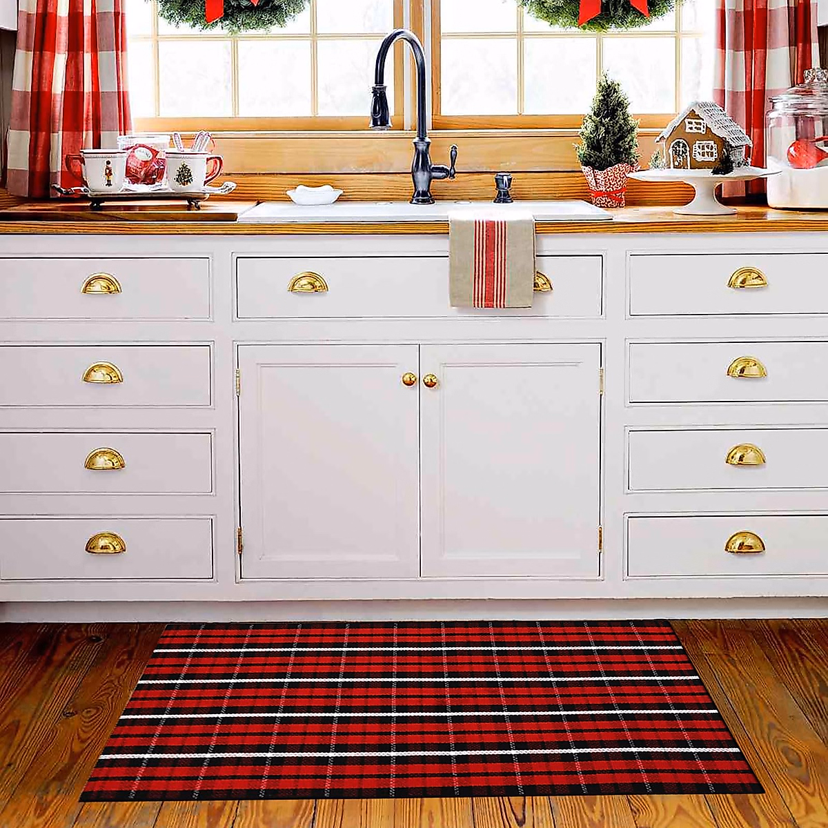 Buffalo Plaid Outdoor Rug Christmas Door Mat Christmas Decor Welcome Rug Cotton Hand-Woven Layered Door Mats for Front Porch, Kitchen, Farmhouse, Entryway (24"x51", Red/Black/White)