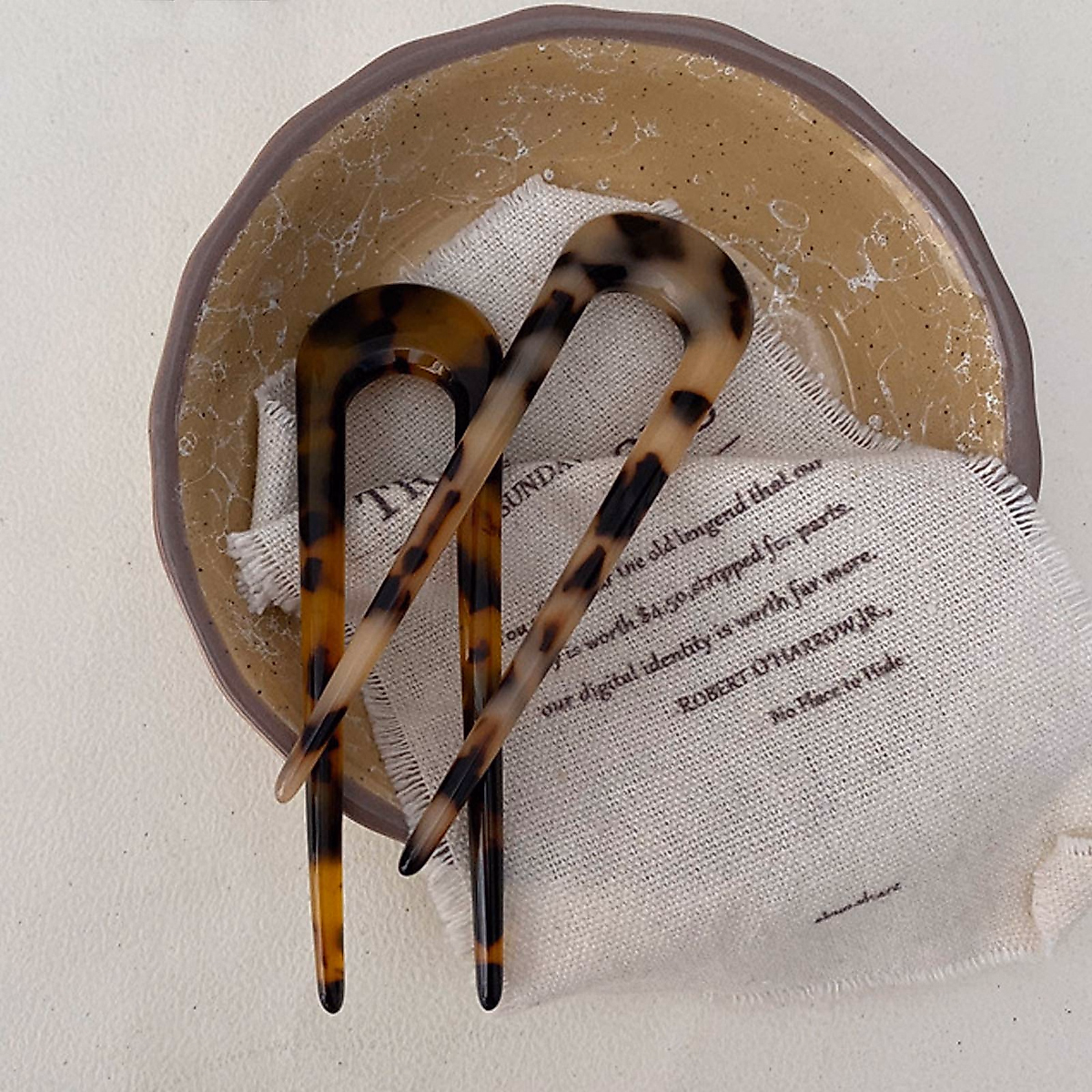 2 Pack Benefree French Style Cellulose Acetate Tortoise Shell U Shaped Hair Pins Fork 2 Prong Updo Chignon Pin for Women Girls Hairstyle Accessories（Tortoiseshell and White Tortoiseshell)