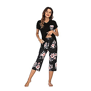 iChunhua Comfy Lounge Sets for Women Short Sleeve V-Neck Tops and Floral Print Wide Leg Pants Loose Nightwear Capri Pajama Set Soft Pj Black M
