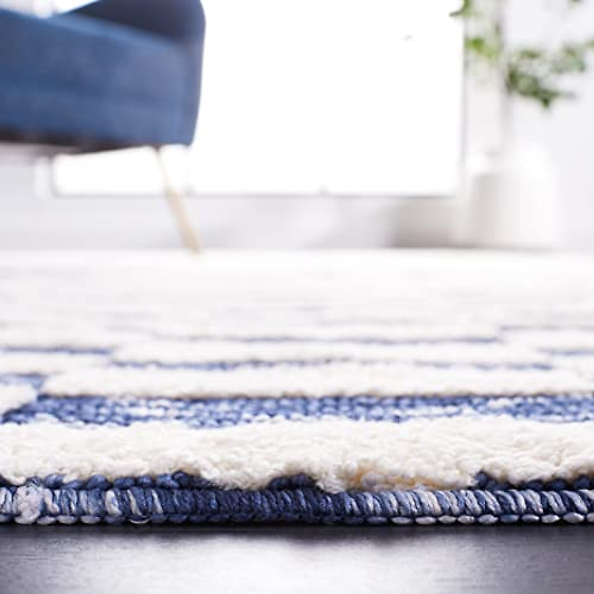 Safavieh Easy Care Collection Machine Washable 6' x 9' Navy/Ivory ECR109N Modern Contemporary Geometric Living Room Dining Bedroom Area Rug