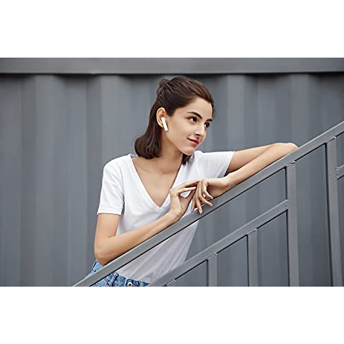 XiaoMi True Wireless Earphones 2 Basic The new headphones have a longer battery life. With excellent sound quality, easy to adjust. White (international edition), Mi True Wireless Earphones 2 Basic