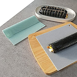 Made in Korea Silicone Sushi Mat/Trivet, Makisu, Sushi/Kimbap Roller, Dishwasher Safe, BPA Free, Nonstick, Flexible (Mint Cream, 9.17'' x 8'')