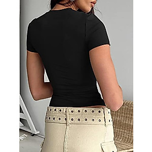 Trendy Queen Y2K Summer Crop Tops for Women - Scoop Neck, Slim Fit, Short Sleeve Tees - Black