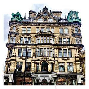 This Is My Bookstore 2021 Wall Calendar: (12-Month Calendar for Book Lovers, Bookshop Photography Monthly Calendar)