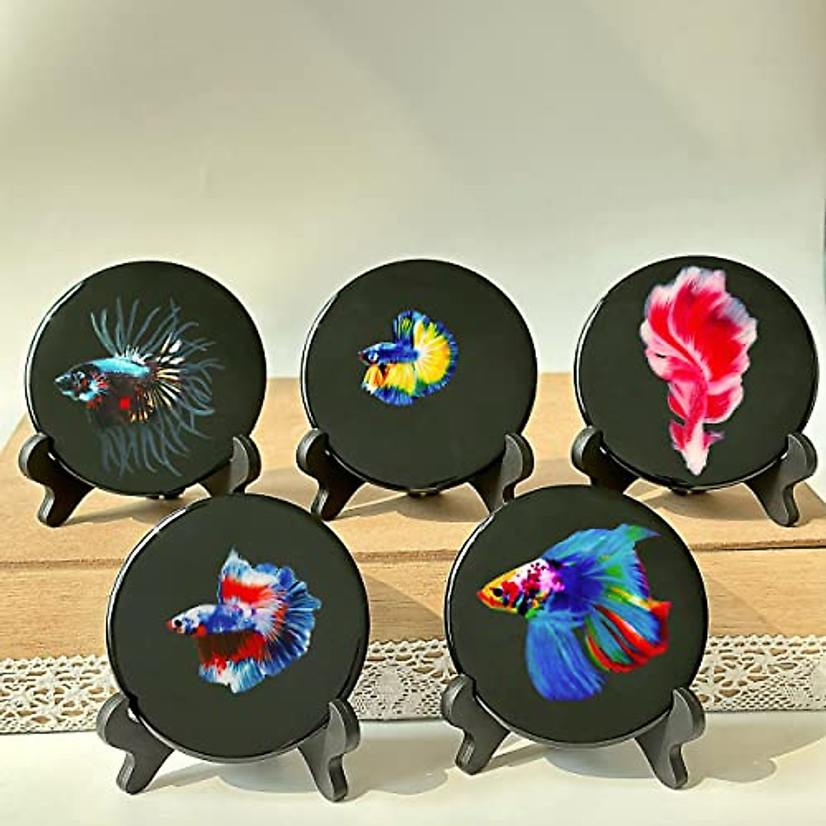 Hand-Painted Betta Fish on Resin Disc - Unique & Trending Ornaments - Office & Aquarium Accesory - Collectibles & Décor [Kyanite Collection] (Blind Box, Random)