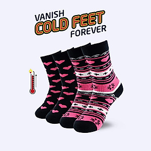 HOT FEET Boys and Girls 2 Pack Heavy Thermal Socks - Traps in Warmth – Kids Thick Insulated Crew for Casual Cold Weather Use (Heart Fair Isle)