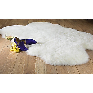 Chesserfeld Luxury Faux Fur Sheepskin Rug, White, 4ft x 6ft with Thick Pile and Non Skid Back, Washable, Makes a Soft, Stylish Home Décor Accent for a Kid's Room, Bedroom, Nursery or Living Room