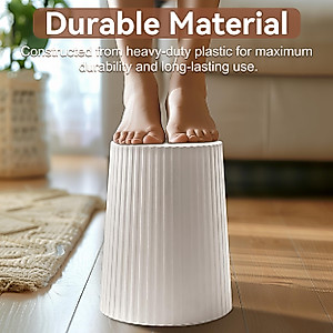 Soddeph 2.5 Gallon Trash Can, Plastic Wastebasket Garbage Trash Bin,Waste Trash Bin,Round Container Bin for Office,Home,Bathroom,Kitchen(White 1 Pack)