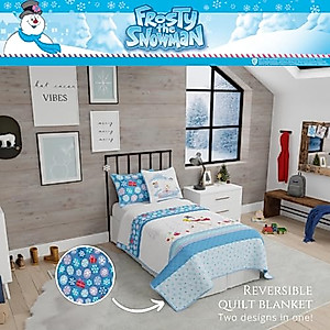 Franco Frosty The Snowman Holiday & Christmas Quilt Bedding Super Soft 2 Piece Pillow Sham and Quilt Set, Twin Size 68" x 86", (100% Officially Licensed Product)
