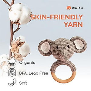 Chippi & Co Wooden Crochet Baby Rattle, Crochet Toys Stuffed Animals Easter Gifts for Kids, Wooden Newborn Toys, Easter Basket Stuffers, Basket Filler, Baby Shower Decor (Eddy The Elephant)