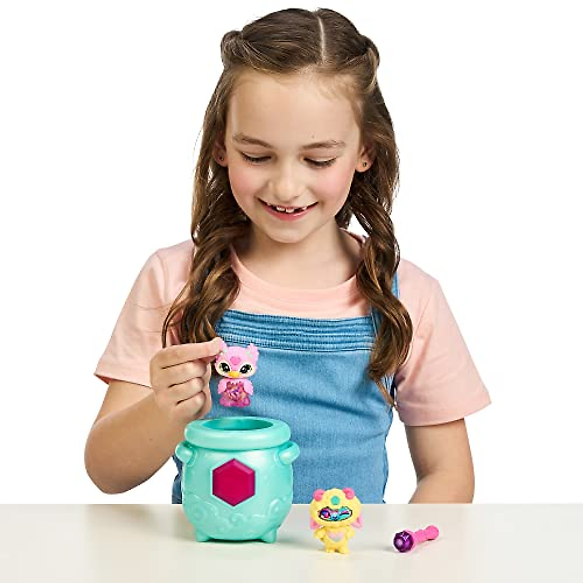 Magic Mixies Mixlings Tap & Reveal Cauldron 2 Pack, Magic Wand Reveals Magic Power, Power Unleashed Series, for Kids Aged 5 and Up (Styles May Vary), Multicolor (14696)