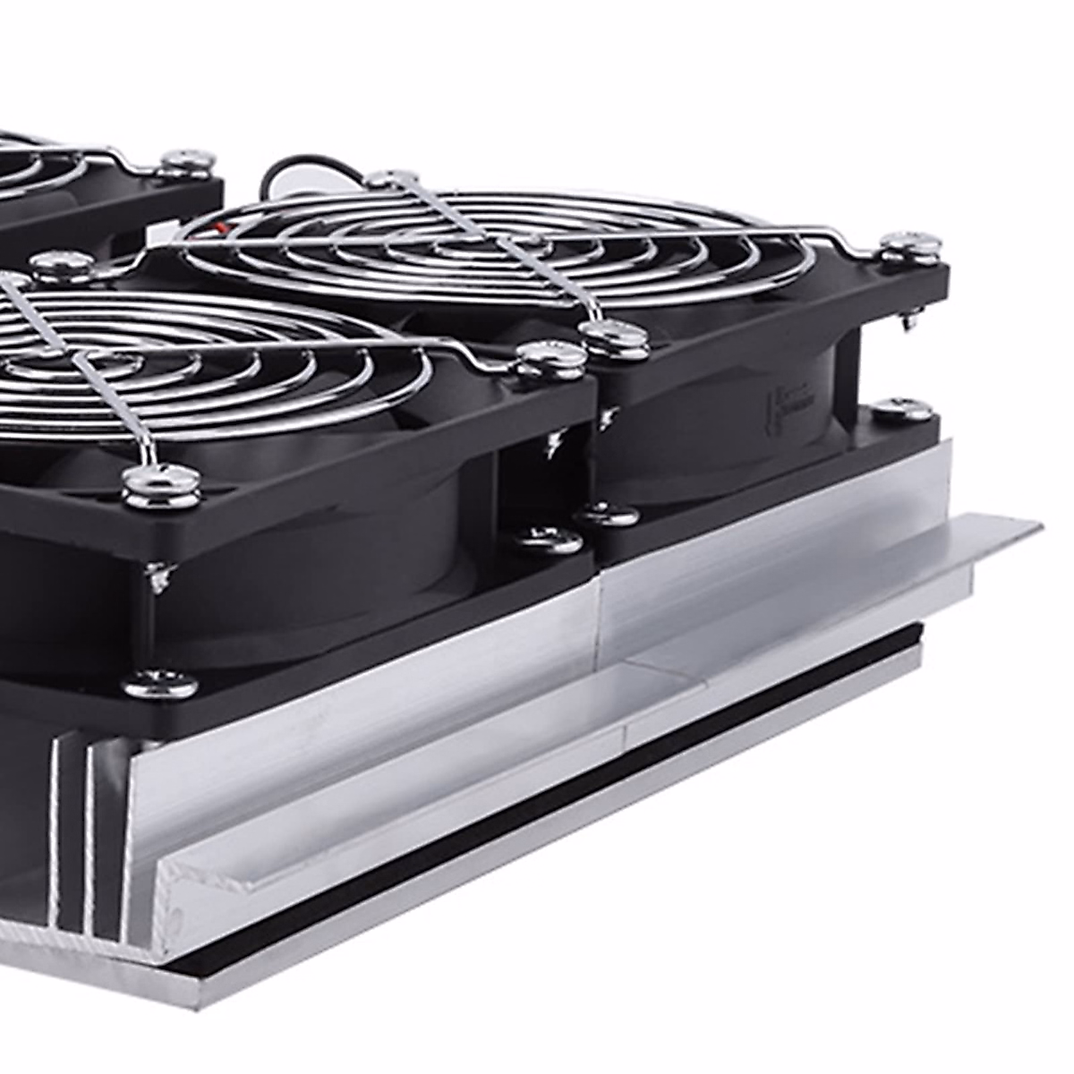 Thermoelectric Cooler Peltier, 12V 240W Semiconductor Refrigeration Cooling System Cold Plate Cooler with Fan