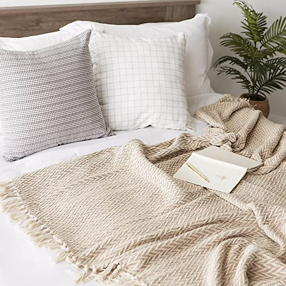 DII Modern Zig Zag Throw Blanket Woven Cotton, Hand-Knotted 2.5" Fringe, 50x60, Stone