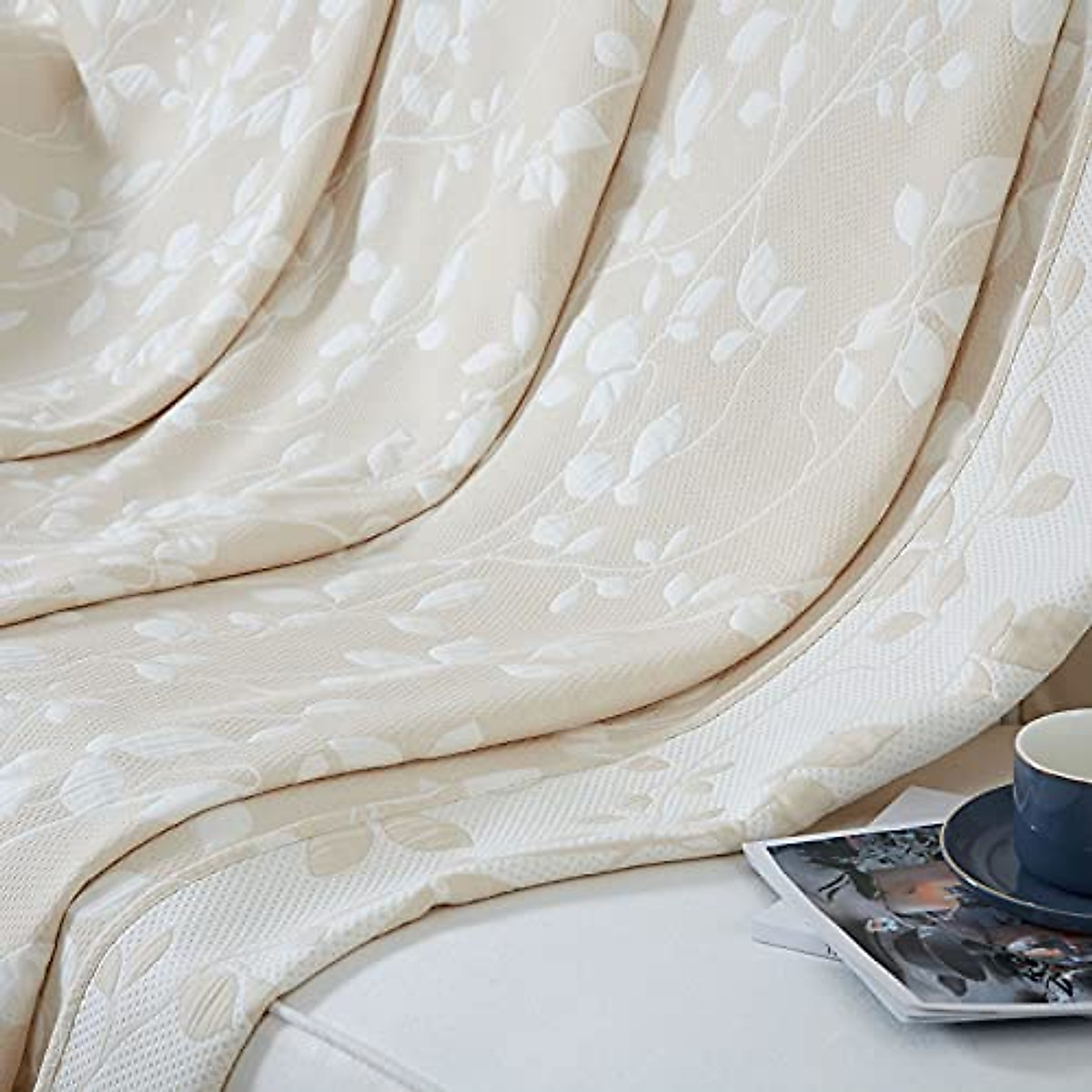 CAROMIO Muslin Blankets for Adults Queen Size, Soft Breathable Yarn Dyed Jacquard Leaf Pattern Cotton Quilted Bed Throw Blanket Home Decoration for All Season, Beige, 90 x 90 Inches