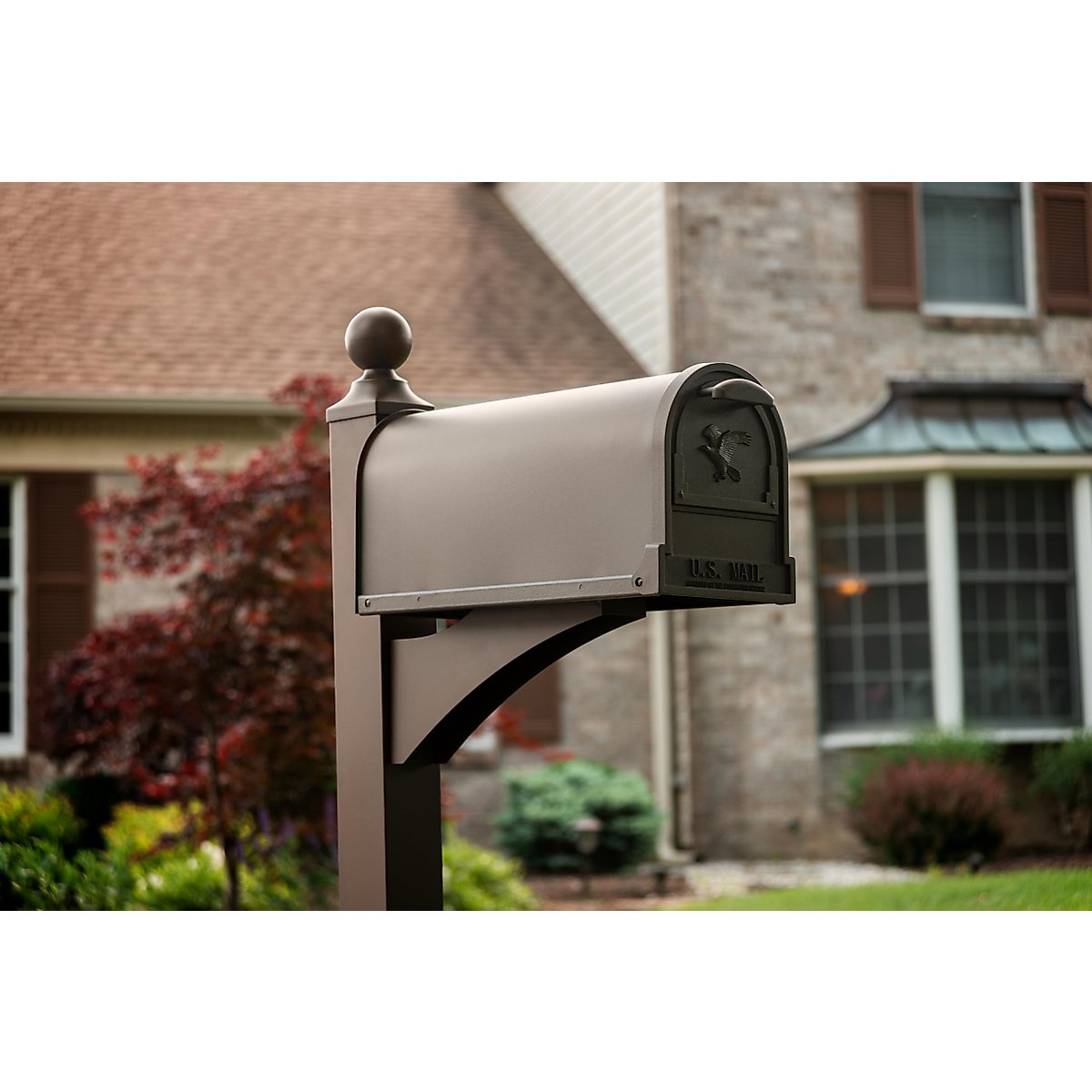 Gibraltar Arlington Large Capacity Galvanized Steel Bronze, Post-Mount Mailbox, AR15T000