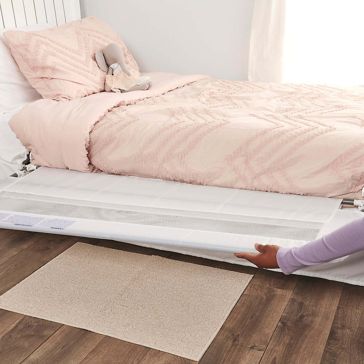 Regalo Hideaway 54-Inch Extra Long Bed Rail Guard, with Reinforced Anchor Safety System