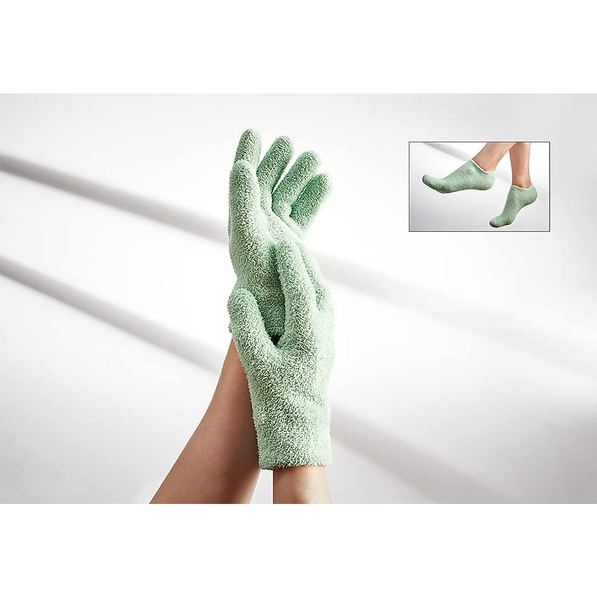 Sharper Image Moisturizing Glove and Bootie Set