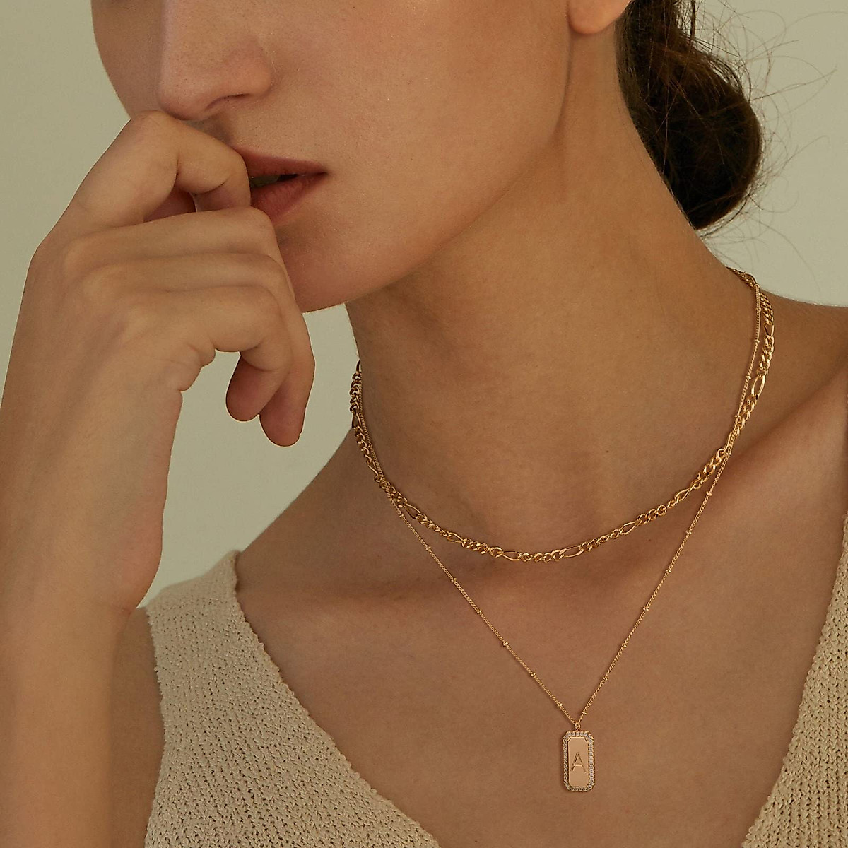 Gold Initial Necklace for Women Figaro Chain Choker Necklace Layered Necklaces Set Initial Bar Rectangle Pendant Necklaces 14K Gold Plated Simple Dainty Letter A Necklace Everyday Gold Jewelry