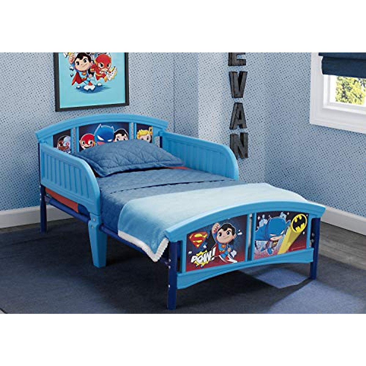 Delta Children Plastic Toddler Bed, DC Super Friends | Batman | Superman | Cyborg | The Flash | Aquaman