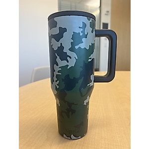 Sip2Go Tumbler - 40 oz Water Bottle with Handle & Flip Straw - Fits in Cup Holder, Leak Resistant Tumbler-Reusable Insulated Stainless Steel & Rubber Base - Women, Men, Kids (Camouflage, 40oz)