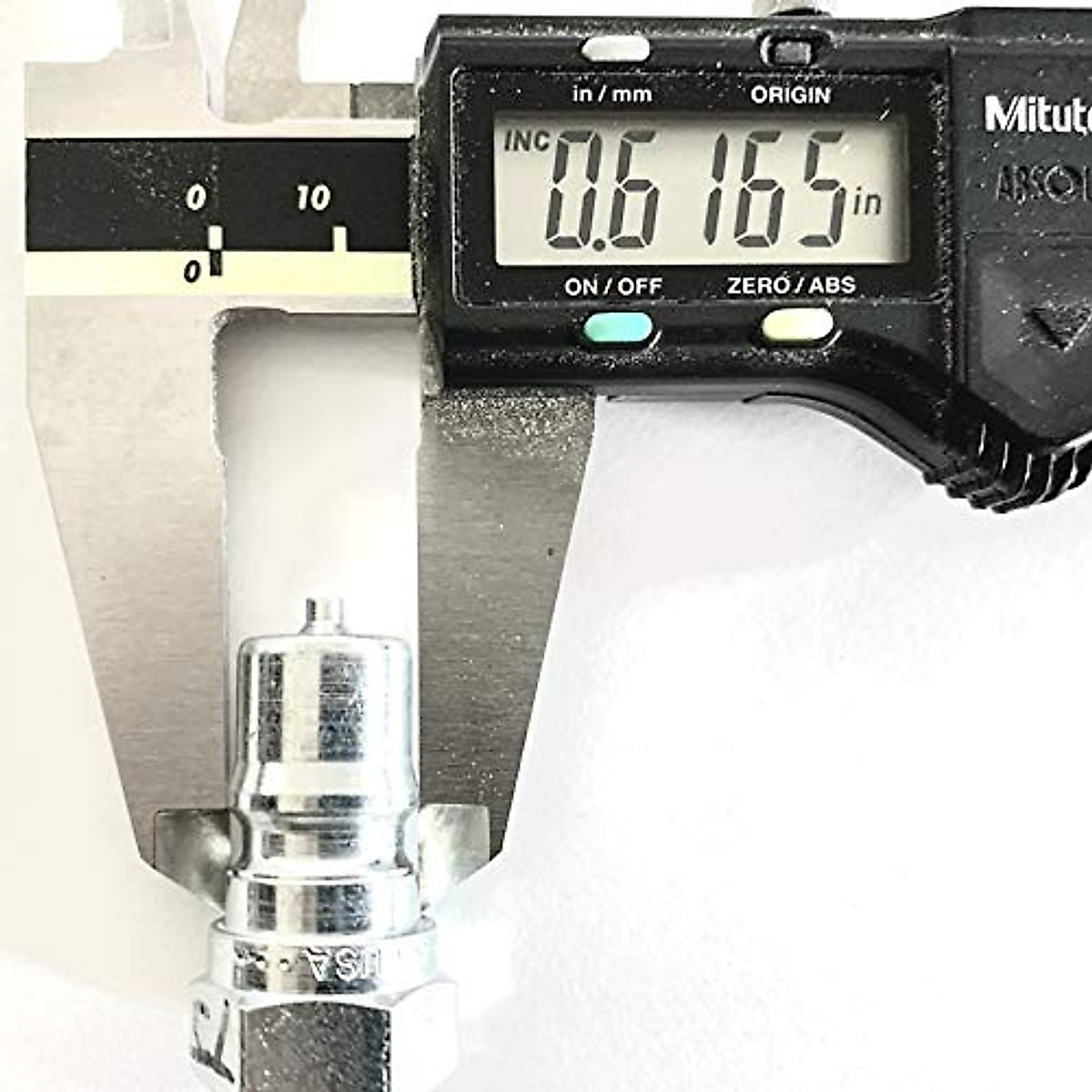 HD Switch 8 Pack Hydraulic Quick Coupler Dust Cap & Plug Set fits 1/4" ISO John Deere 120R D120 D160 H120 H160 H165 X950R 54D 60D 1023E 1025R 1026R 2025R 2026R 2032R 2036R 2038R 2305 2320 2720 2520