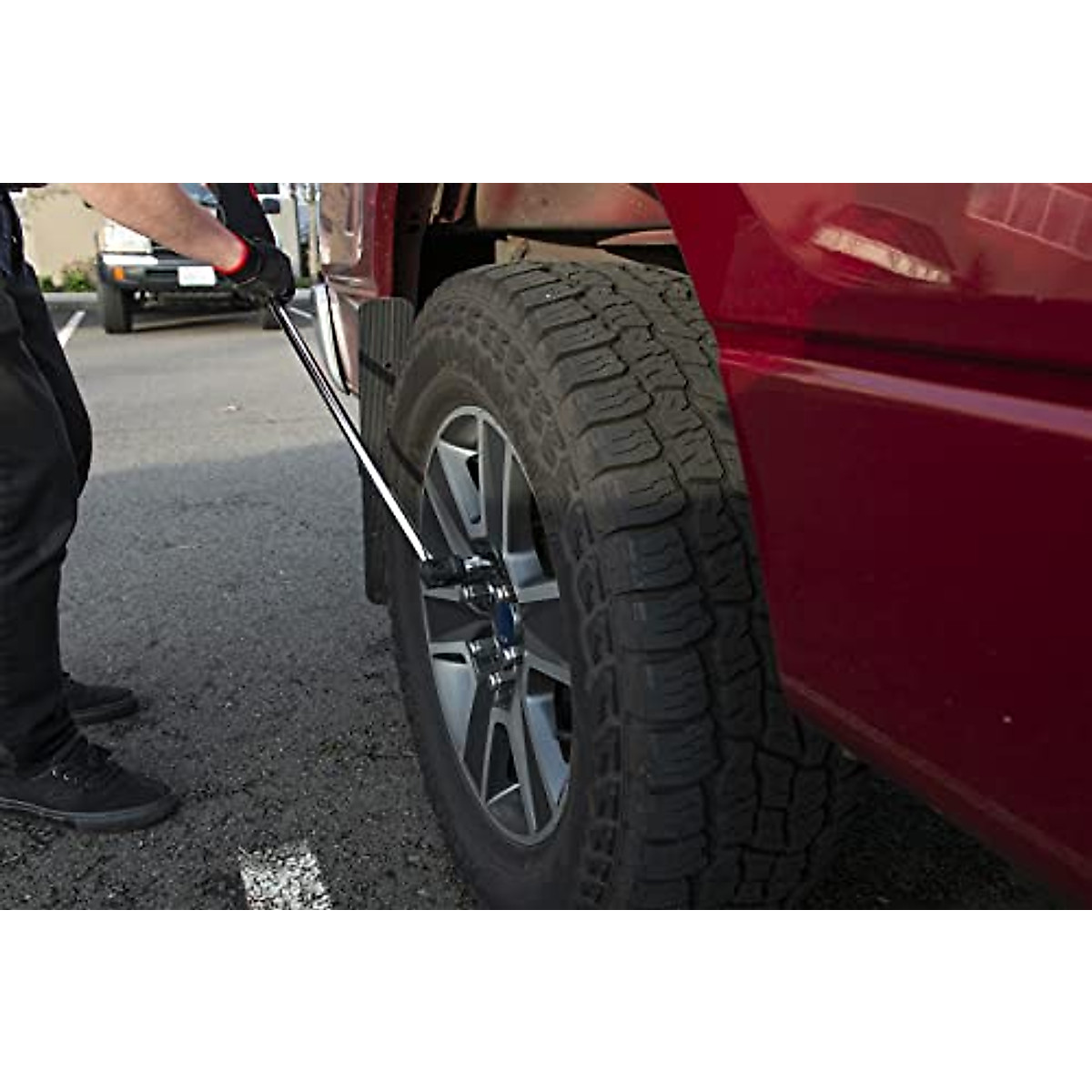 Performance Tool W32126 1/2-Inch Drive, Heavy Duty 30-Inch Breaker Bar With 180 Degree Swivel Head