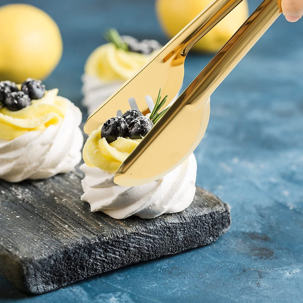 Keyoxy Gold Serving Utensils,17 Pcs Stainless Steel Serving Utensil with Serving Spoon,Slotted Spoons,Forks,Soup Ladle,Serving Tongs,Pie Server,Butter Knife Serving Utensils Set for Parties,Buffet