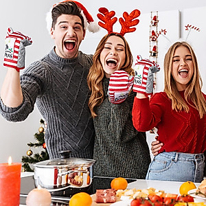 Bencailor 6 Pcs Farmhouse Kitchen Towel Oven Mitts and Pot Holders Set Farm Animal Dish Towels Heat Resistant Oven Gloves for Summer Kitchen Cooking Baking Grilling(Christmas Star Theme)