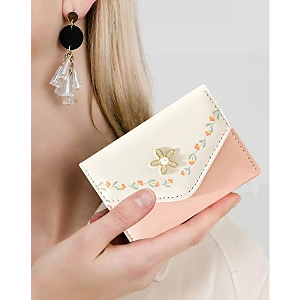 kuifang Girls Cute flowers Print Wallet, Small Tri-folded Aesthetic Wallet, PU Leather Purse Cash Pocket Card Holder ID Window Purse for Women(Pink)