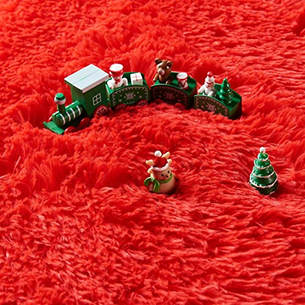GKLUCKIN Fluffy Round Rugs, Cozy Soft 4ft Circle Red Rugs for Kids Room Cute Furry Circular Rugs Fuzzy Comfy Nursery Rugs Shaggy Plush Rugs for Boys Girls Room