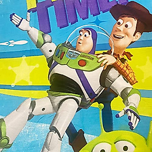 Boys Buzz Lightyear and Woody Cozy Fleece Blanket Measure 40" x 60"