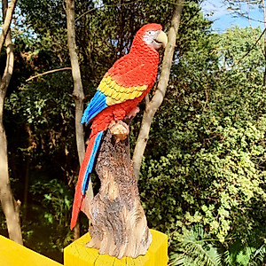 iRonrain Solar Garden Statues Outdoor Parrot Decorative Figurine Waterproof Lights Art Décor Red Large Parrots Animal Sculpture for Garden Yard Lawn Home Ornaments (Parrot 1)