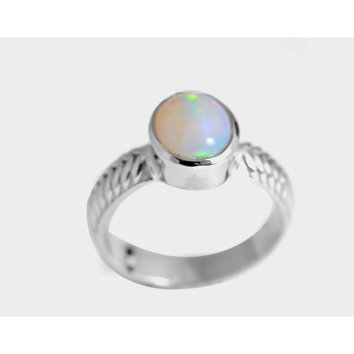 3.50 Carat Natural Finest Fire Ethiopian Opal Gemstone 925 Sterling Silver Handmade Women Ring