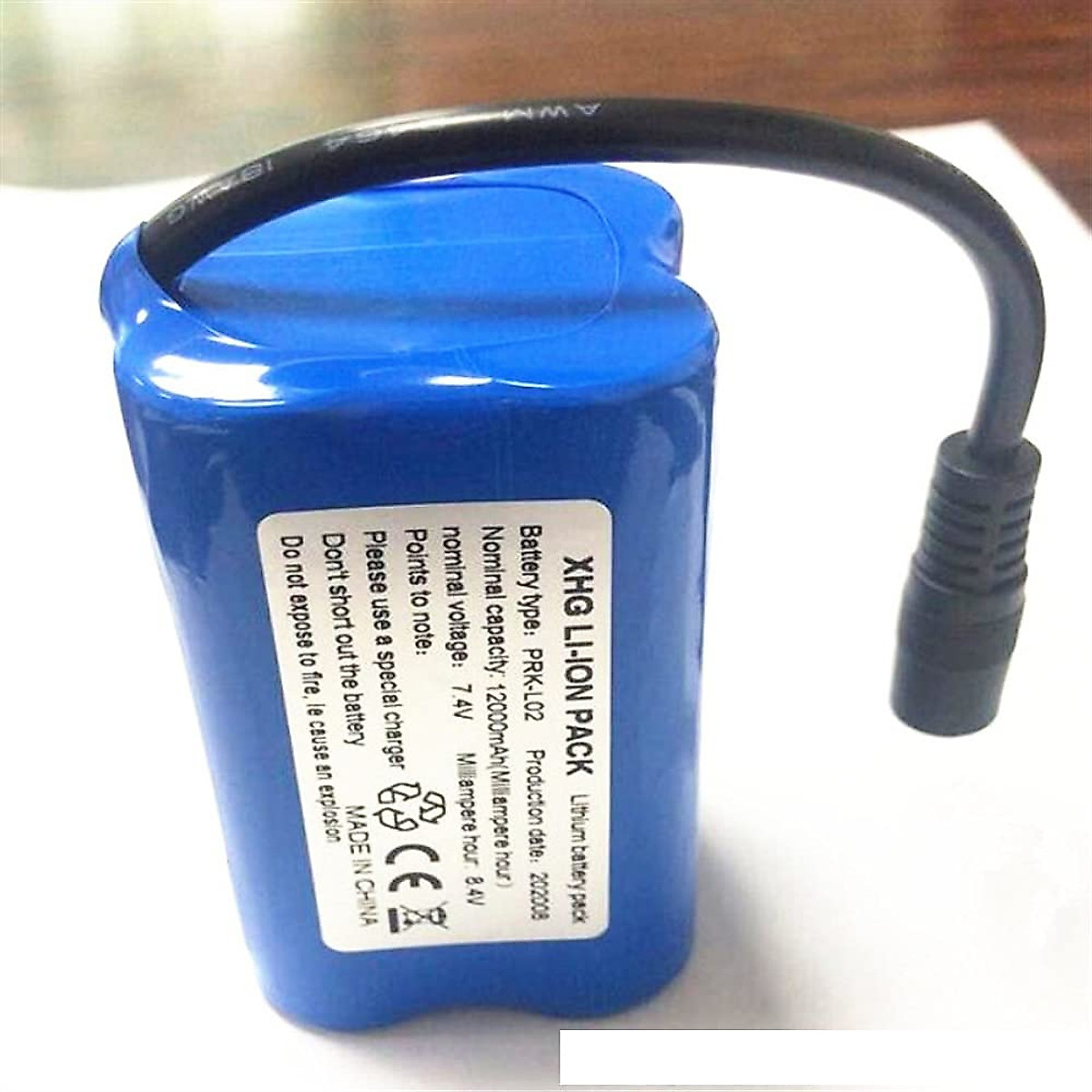 7.4V 12000Mah 5200Mah Battery 3To1 Line Charger for T188 T888 2011-5 V007 C18 H18 So on Remote Control RC Fishing Bait Boat Parts, Bait Boat Lipo Battery, YLLLY-6686. (Color : 3 12000mah Battery)